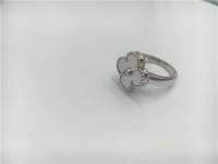 China Vintage Alhambra 18K Gold Ring White Gold With Diamond / White Mother Of Pearl for sale