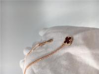 China Rose Gold Pendant Necklace For Girlfriend , 18k Magic Alhambra Necklace With Carnelian for sale