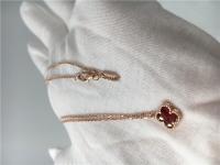 China Rose Gold Pendant Necklace For Girlfriend , 18k Magic Alhambra Necklace With Carnelian for sale