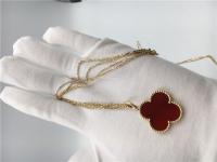 China 18k Gold Chain Necklace With Carnelian , Simple Gold Necklace No Diamond for sale