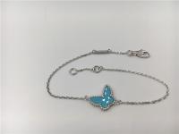 China No Diamond Sweet 18K Gold Bracelet Turquoise With Butterfly Shape Gemstone for sale