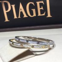 China Women White Gold Diamond Bracelet , 18K Gold  Love Bracelet With Gemstone for sale