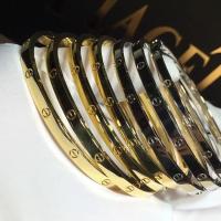 China Jewelry 18K Gold Bracelet , Thin Love Personalized Gold Necklace Small Model for sale