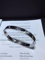 China Brand Jewelry Love bracelet 4 Diamonds Yellow Gold Diamonds18k Gold for sale