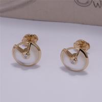 China Xs Model Yellow Gold Amulette De Earrings Stud With White Mother Of Pearl for sale