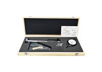 China Wood Case Package 35-60mm Cylinder Dial Bore Gauges for Accurate and Precise Hole Diameter Measurements with 150mm Measuring Depth for sale