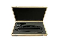 China Optional Ceramic Measuring Face Measuring Depth 400mm Throat Digital Thickness Gauge with LCD Display for sale