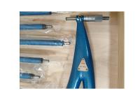 China 900-1050mm Outside Micrometer For Measuring Metal And Non-metal Workpieces With Interchangeable Anvils for sale
