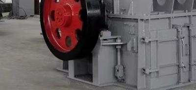 China High Output Mining Crusher Adjustable Bottom Grate 100-420TPH Aggregate Production for sale