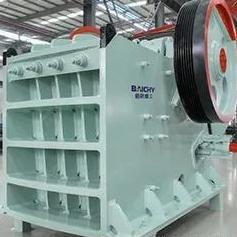 China High Efficiency Primary Jaw Crushing Equipment With 80-100 Metric Tons Capacity for sale