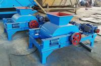 China Reinforced Body Mining Spring Double Roll Crusher 8-20 T/H Adjustable Discharge Opening for sale