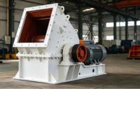 China Custiomized Heavy Hammer Crusher 315KW 200–350T/H Dual Motor Balanced Driving for sale