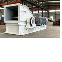 China Custiomized Heavy Hammer Crusher 315KW 200–350T/H Dual Motor Balanced Driving for sale