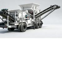 China Heavy Duty Frame Mobile Crushing Machine 80 T/H Capacity Wheel Mounted for sale
