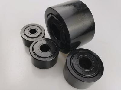 China Self Lubricated Black Oxide Treated Yoke Type Cam Followers for Industrial Heavy Duty Applications for sale