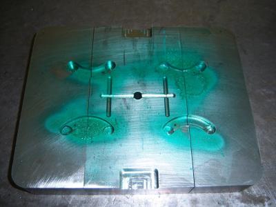 China 4 Cavity Plastic Injection Mold Making For Cover Console Bezel Housing Clip Holder for sale
