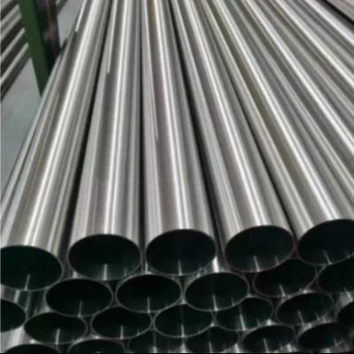 China Customized Round Seamless Stainless Steel Pipe With Polished Surface For Petroleum for sale