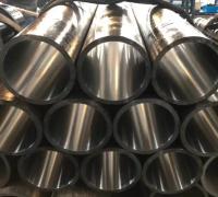 China Rust-Proof 304 Stainless Steel Pipe Corrosion Resistant Seamless Tube for Chemical Industry for sale