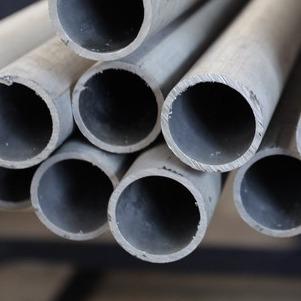 China API ASME SA210 Round Seamless Metal Tubeswith Varnished Surface , T1 Heat-Exchanger Pipe for sale