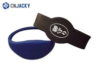 China Eco Friendly Silicone Smart RFID Wristbands For Events With 13.56MHz Chips for sale