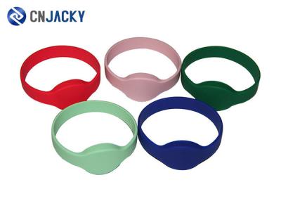 China Adjustable Passive RFID Silicone Bracelet Watch Type , Coloured RFID Tag Wristband for sale