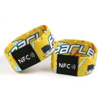 China Custom RFID Elastic Fabric Wristband 260mm for Amusement Park Access Control for sale