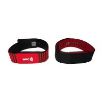 China Fitness Center NFC Silicone Bracelet Waterproof Sports Wristband 13.56 MHz for sale