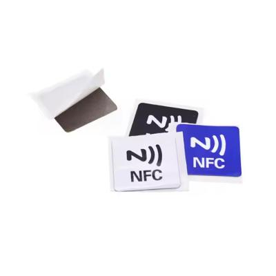 China 30mm 13.56MHz NTAG213 NFC Anti Metal Sticker for Android iOS Custom QR Code for sale