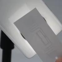 China Custom Printing UHF RFID Paper Hang Tag for Apparel 860-960MHz for sale