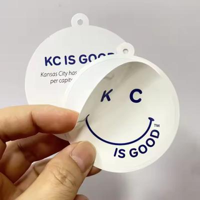 China Custom UV Resistant Vinyl RFID Hang Tags for Clothing with 3 Year Durability for sale