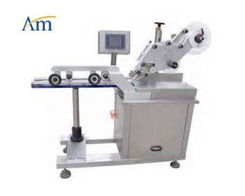 China 10-16 Bottles / Min Bottle Packaging Line Carton / Box Labeling Machine Compact Design for sale