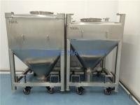 China Durable Pharmaceutical Accessories Square Shape Steel IBC Tank Large Volume for sale