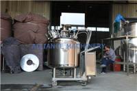 China Movable Stainless Steel Mixing Tank , Explosion Proof Production Cream Tank for sale