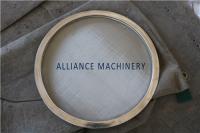 China Circular 3 Layers Grading Ternary Rotary Vibrating Sieve for sale