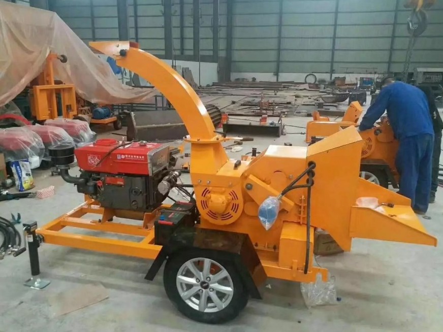 wood branch chipper