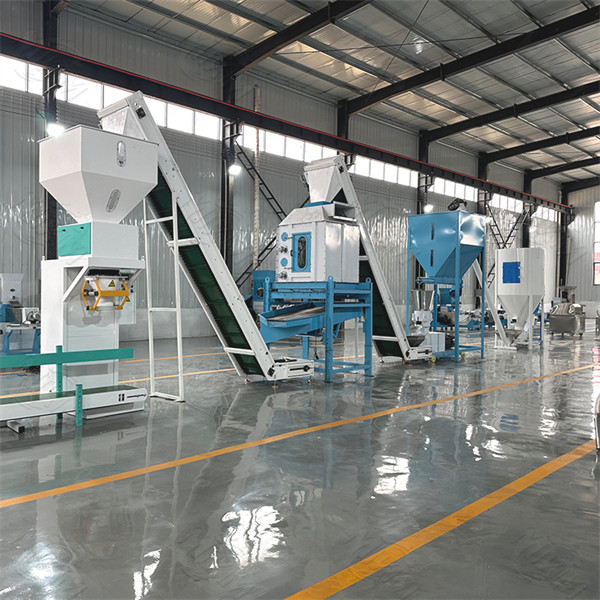 Poultry feed pellet production line