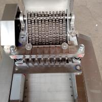 China Commerical frozen chicken cube cutter Big meat dice cutting machine Meat cube dicer for sale