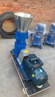 China Environmentally Friendly Poultry Feed Pellet Machine Animal Feed Pellet Mill for sale