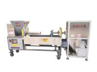 China 900-1000bags/H Modern Mushroom Bagging Machine For High Tech Farming LP-250 for sale