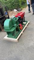China Diesel Crusher Shredder Disc Wood Chipping Machine 700-1000KG/H High Potency for sale