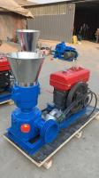 China 350-450kg/H Small Electric Poultry Feed Pellet Machine For Premium Feed Products for sale