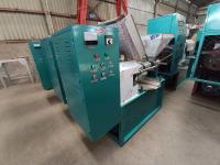 China Low Power Consumption Automatic Oil Press Machine 6YL-100 for sale