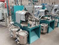 China 380V Automatic Oil Press Machine , Sus Cooking Oil Manufacturing Machine for sale