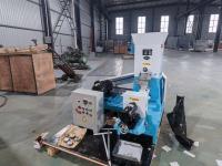 China Capacity 40-50kg/H Fish Feed Pellet Machine Dustproof for sale