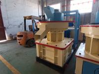 China Ring Die Type Wood Pellet Machine Vertical Rice Husk Pellet Press Machine Wood Pellet Machine for sale