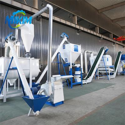 China Fully automatic poultry feed pellet production line for a wide range of farms using new raw materials for sale