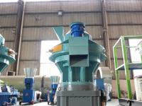 China 4mm 8mm Leaf Chip Wood Pellets Machine Cylindrical Particle For Coconut Shell for sale