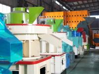 China Commercial Agricultural 2-12mm Wood Pellet Making Machine With Diesel Engine for sale