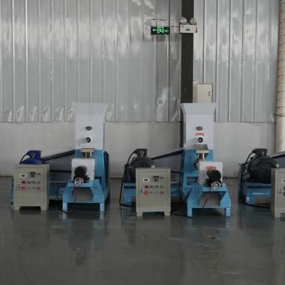China 0.8cm 1.2cm Fish Feed Pellet Machine Production 57.8in High Temperature Process for sale