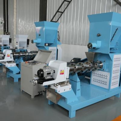 China Animal Breeding Fish Pellet Feed Mixing Machine Food Extruder for sale
